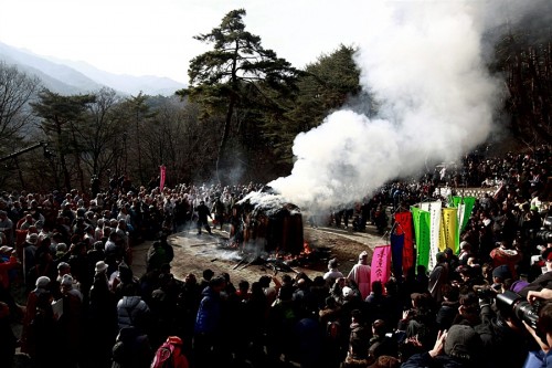 Open-air cremation – The Good Funeral Guide